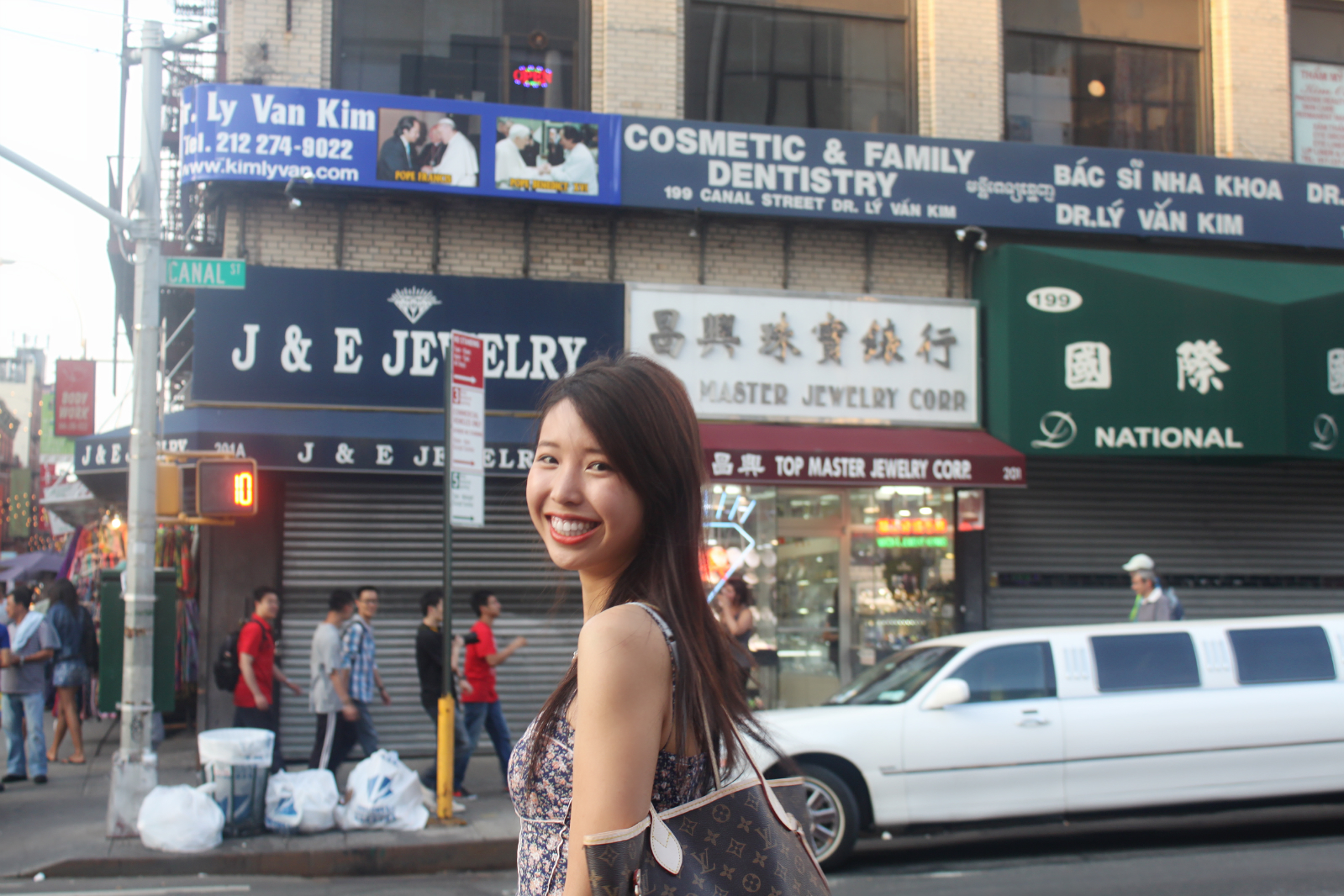 Sweetheart In Central Park Ally Gong